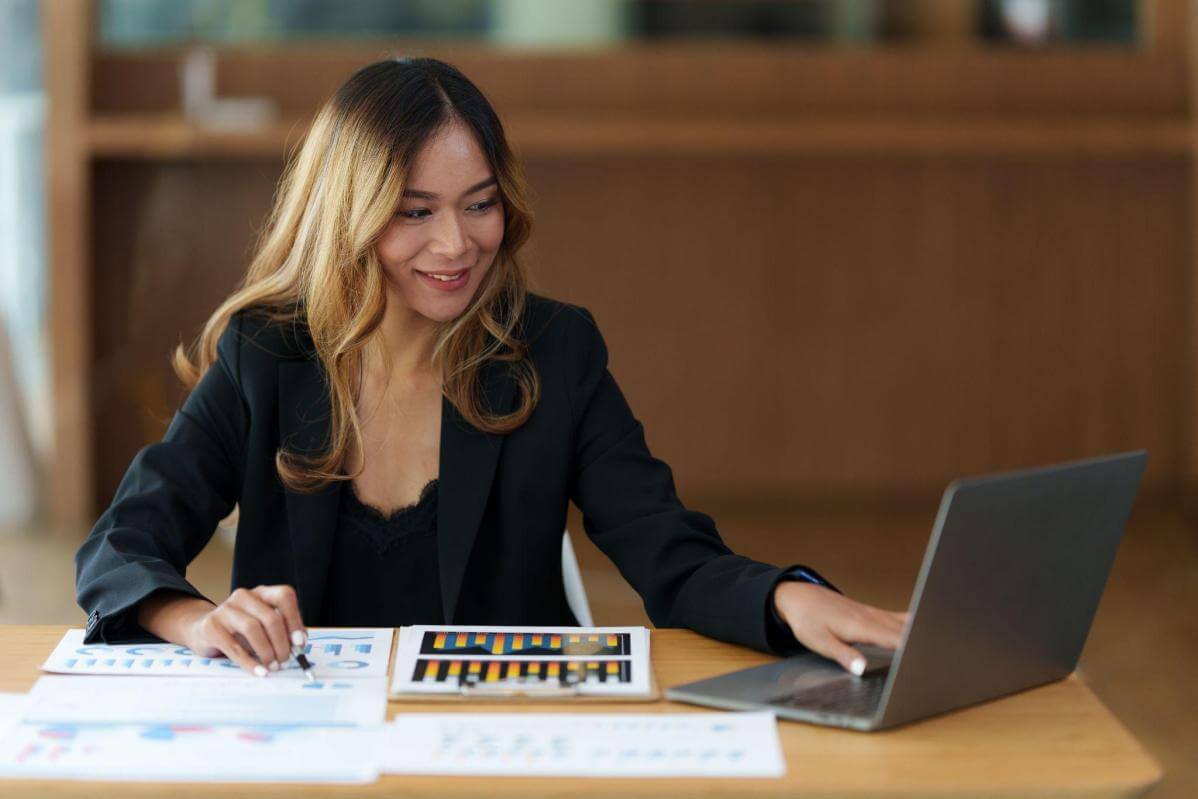 How to Do (Calculate) Payroll Manually | Servnetic